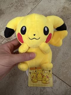 Smiling Pikachu Plush Pokemon Center Collection, Hobbies & Toys, Toys ...