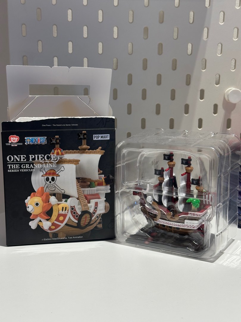 POP MART One Piece The Grand Line Series Red Force, Hobbies & Toys ...