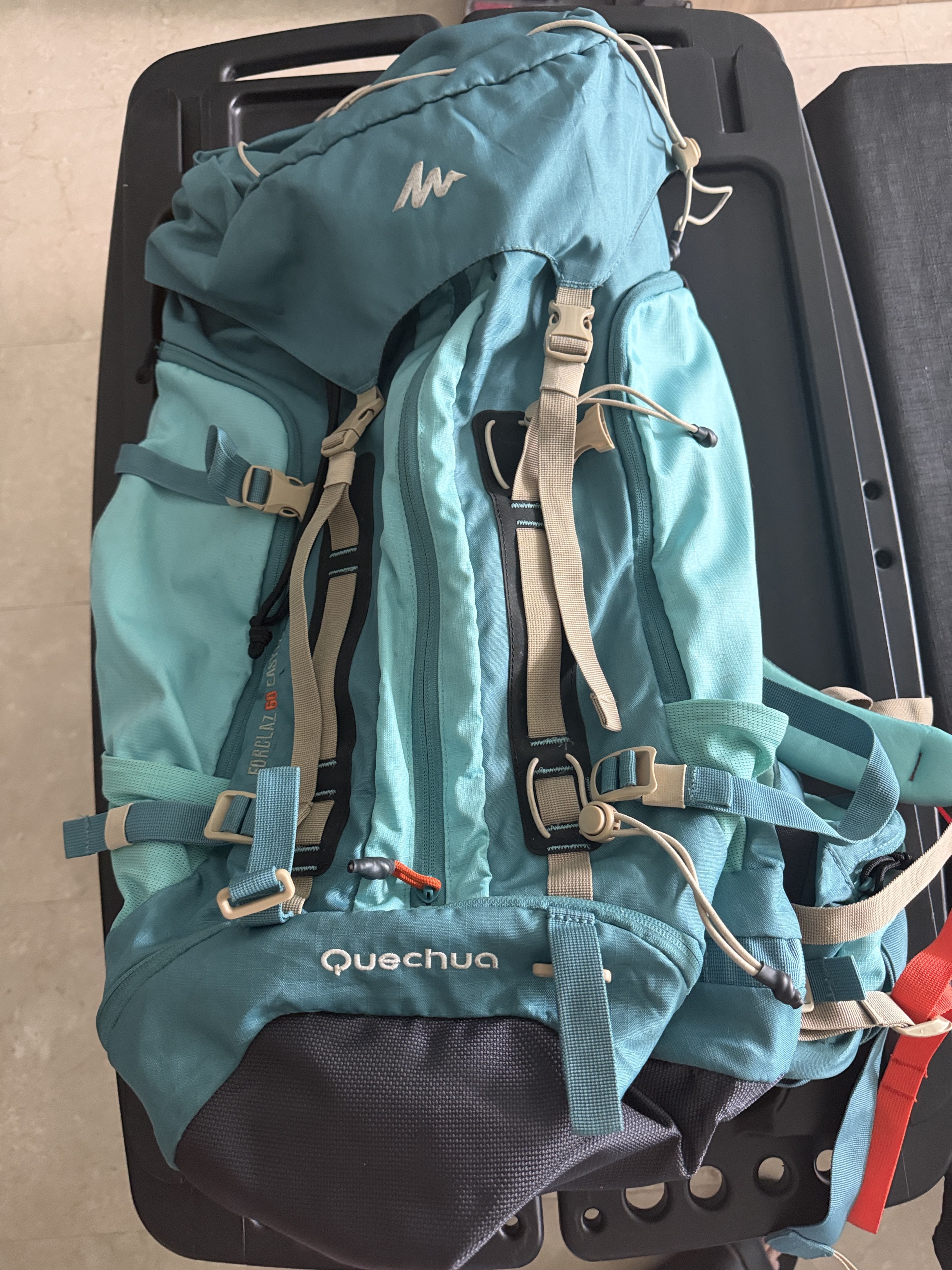 Decathlon Quechua Forclaz 60 Easyfit L Backpack, Sports Equipment ...