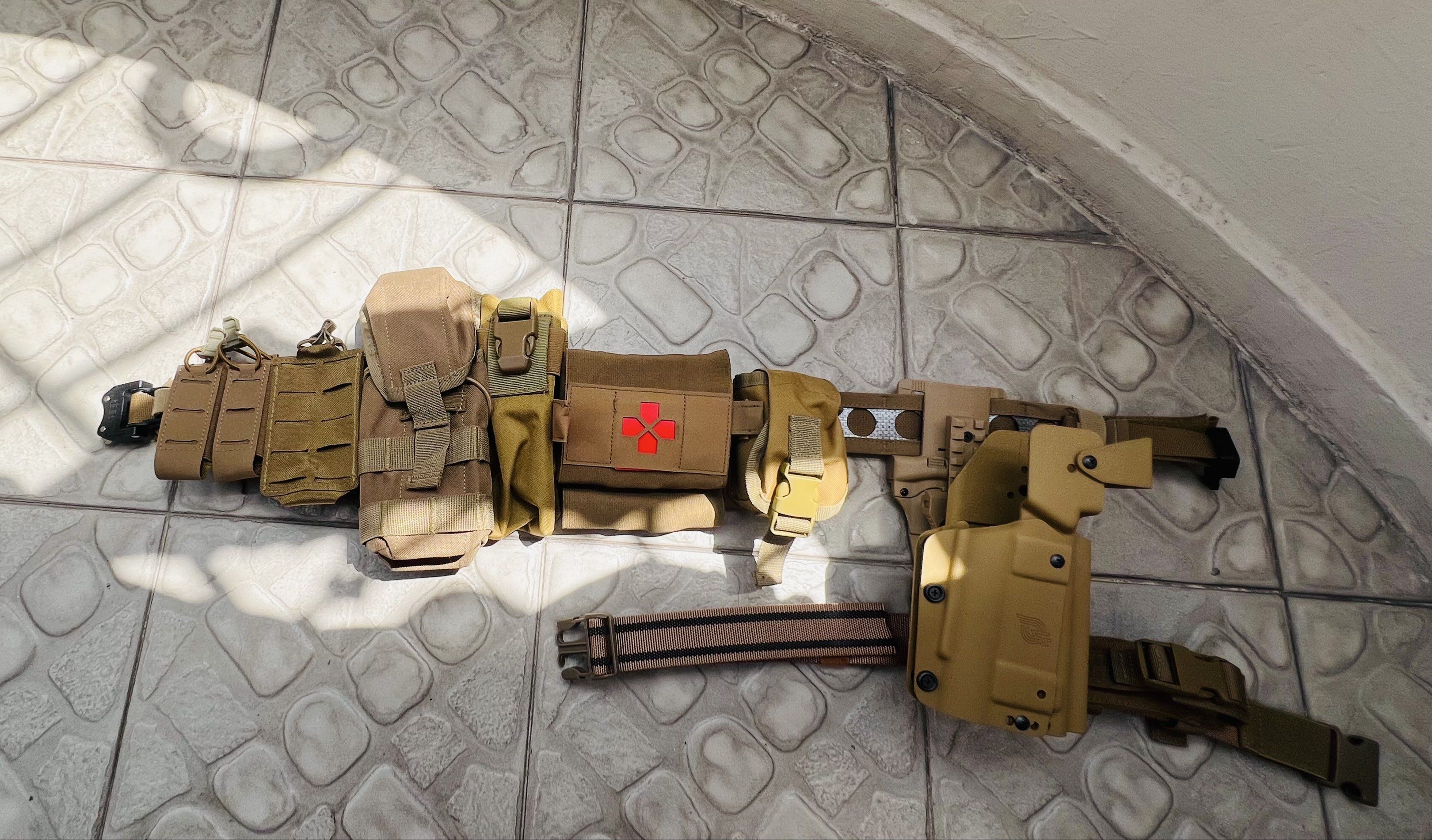 “Read Description” Mil/LE Tactical Gear Set in Coyote Brown Genuine ...