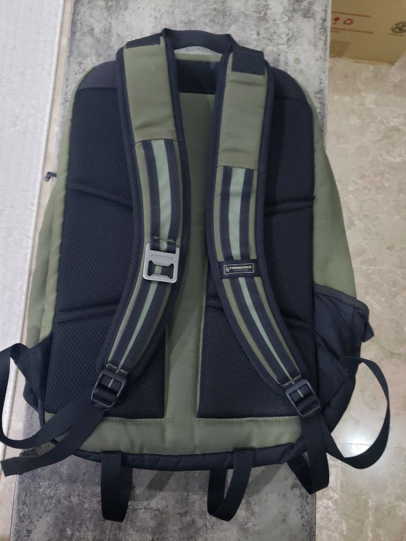 Timbuk2 Showdown 22L Backpack - Green, Men's Fashion, Bags, Backpacks ...