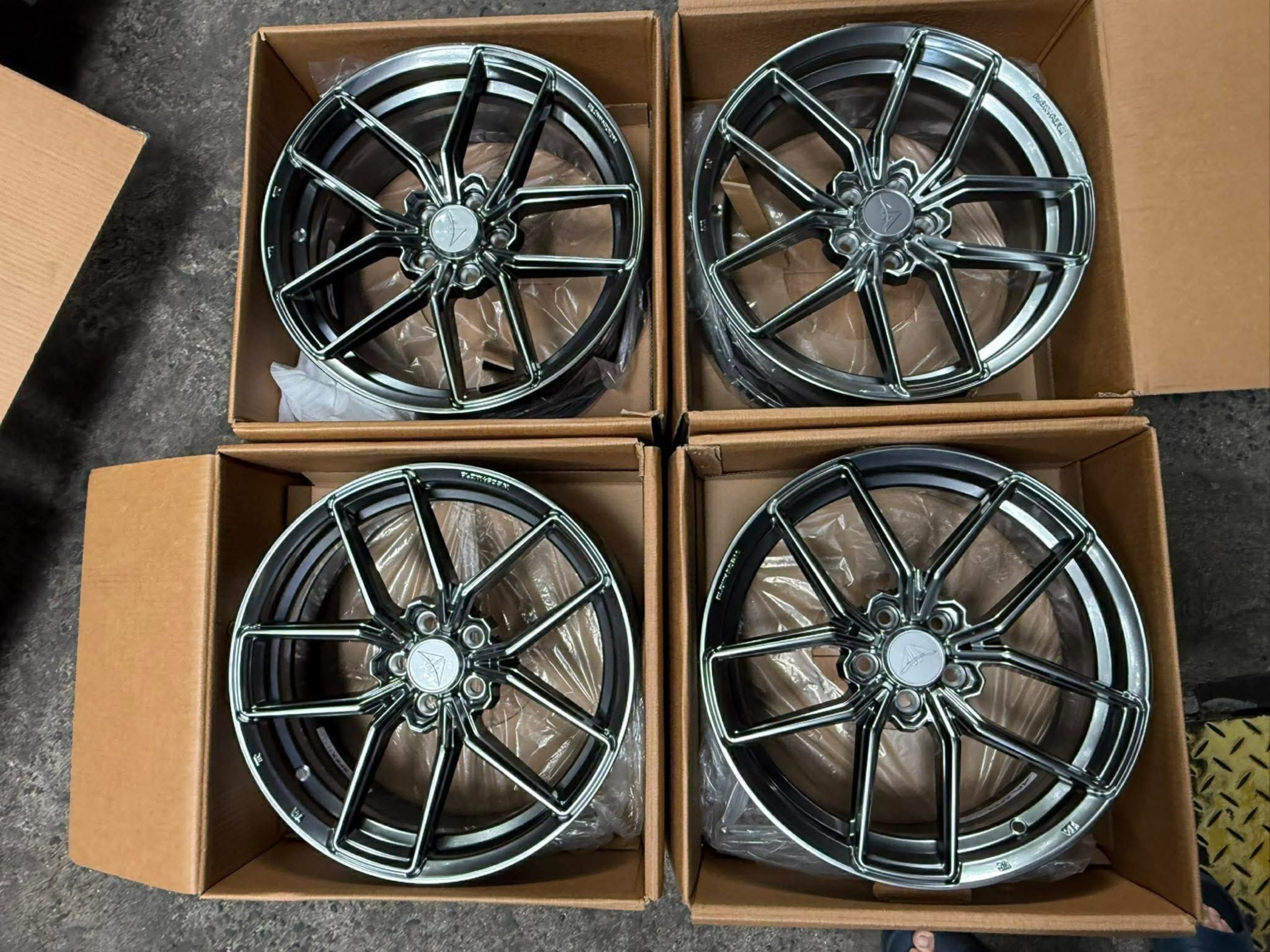17” Apex AP-F38 Mags Titanium silver 5Holes pcd 100 and 5Holes pcd 114 ...