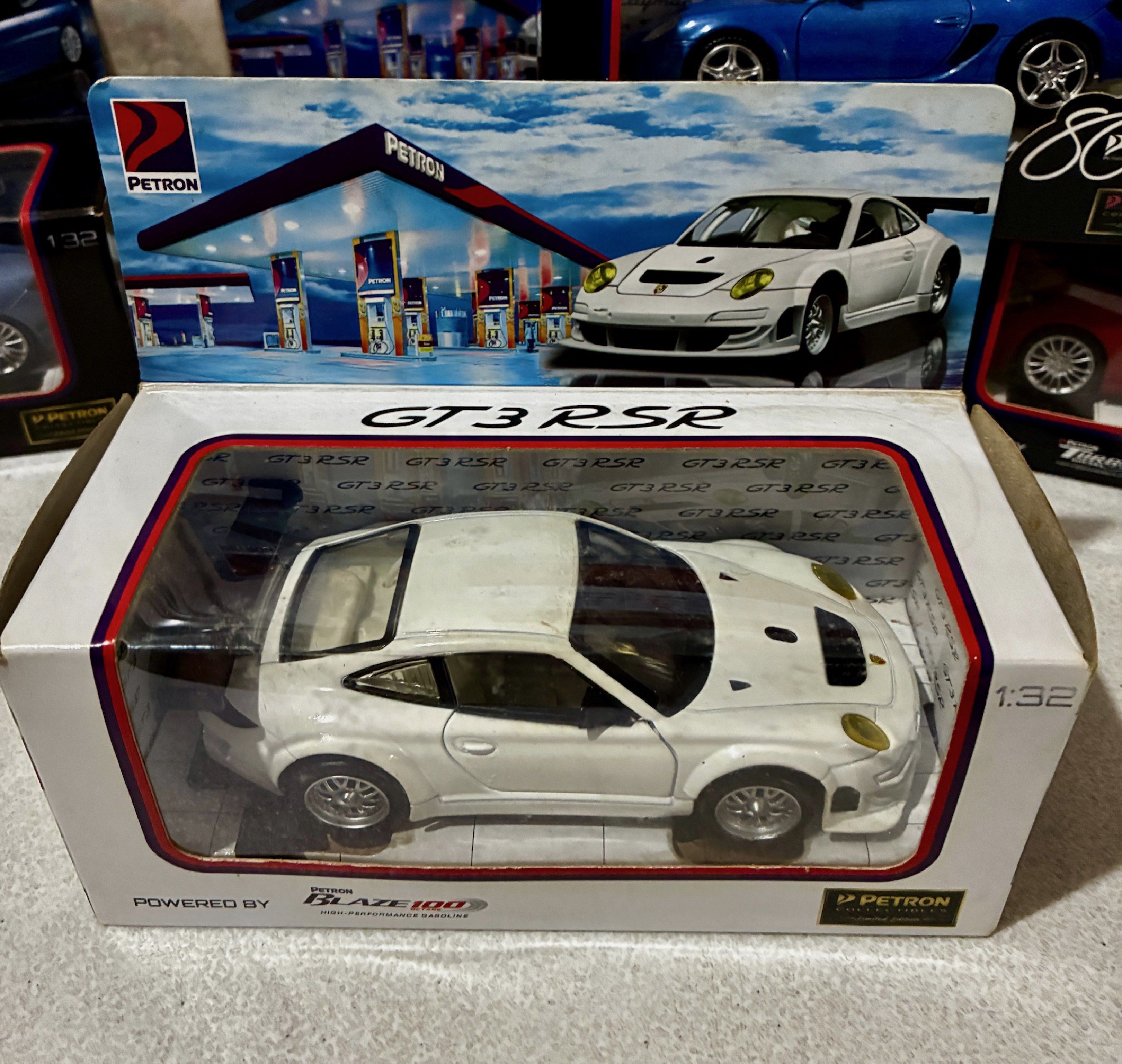 Complete 5 pcs Petron Blaze 100 Porsche Diecast Car Collection 80th ...