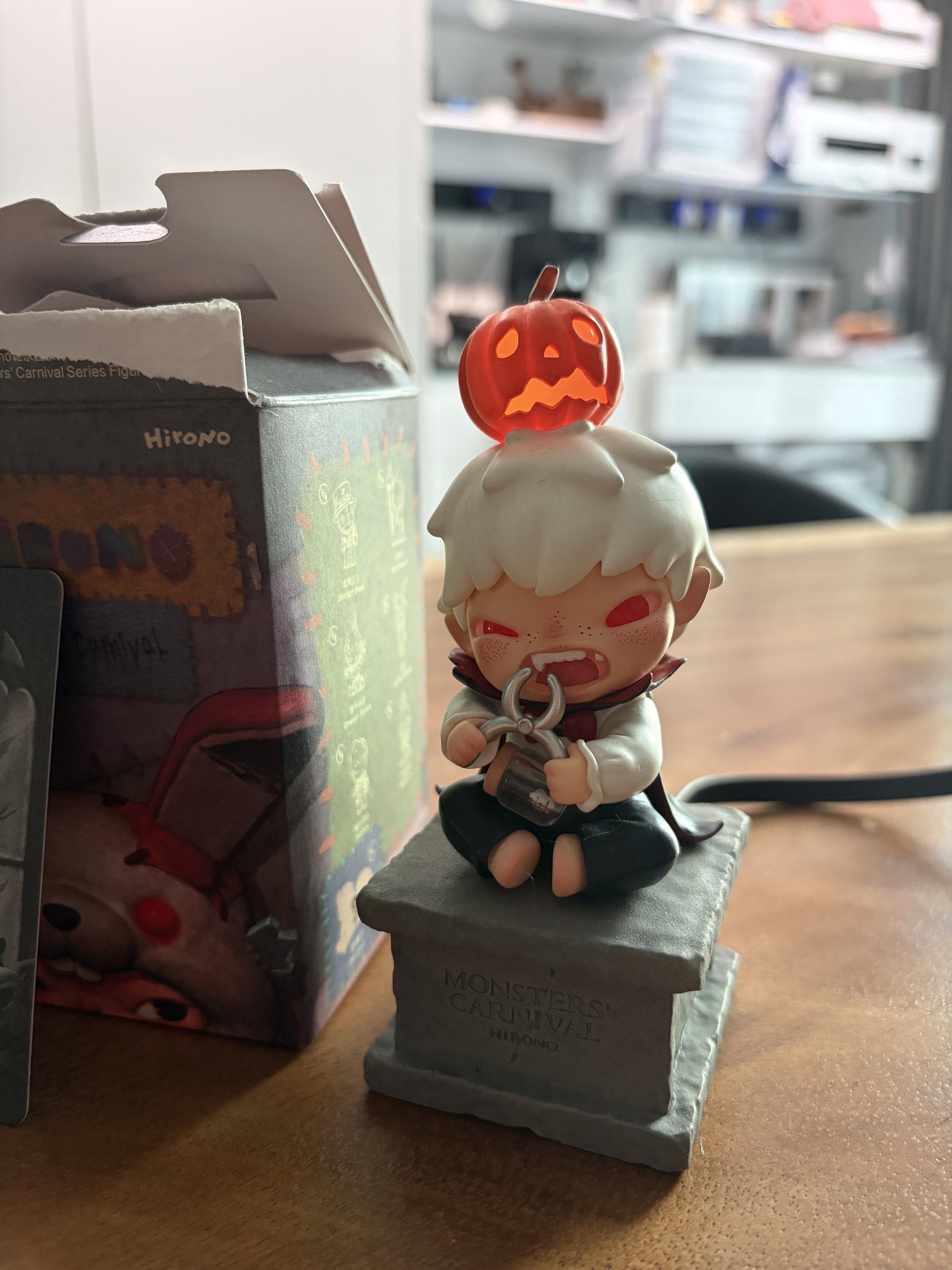 Hirono Monsters Carnival Series Figure - Vampire, Hobbies & Toys, Toys ...