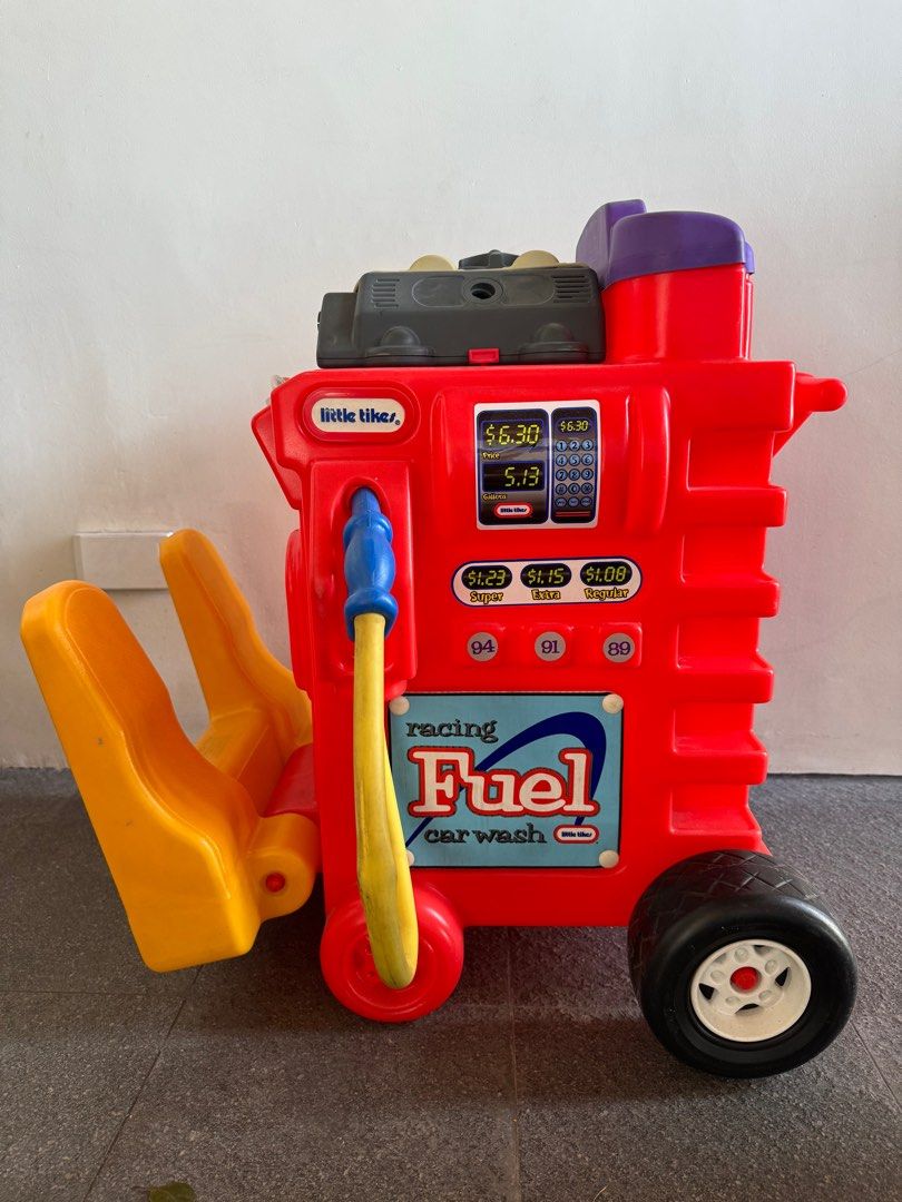 Little Tikes Racing Fuel Car Wash, Hobbies & Toys, Toys & Games on ...