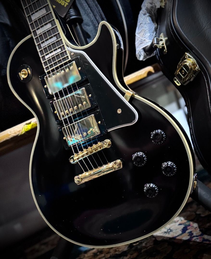 Epiphone Inspired by Gibson Custom 1957 Les Paul Custom Reissue ...
