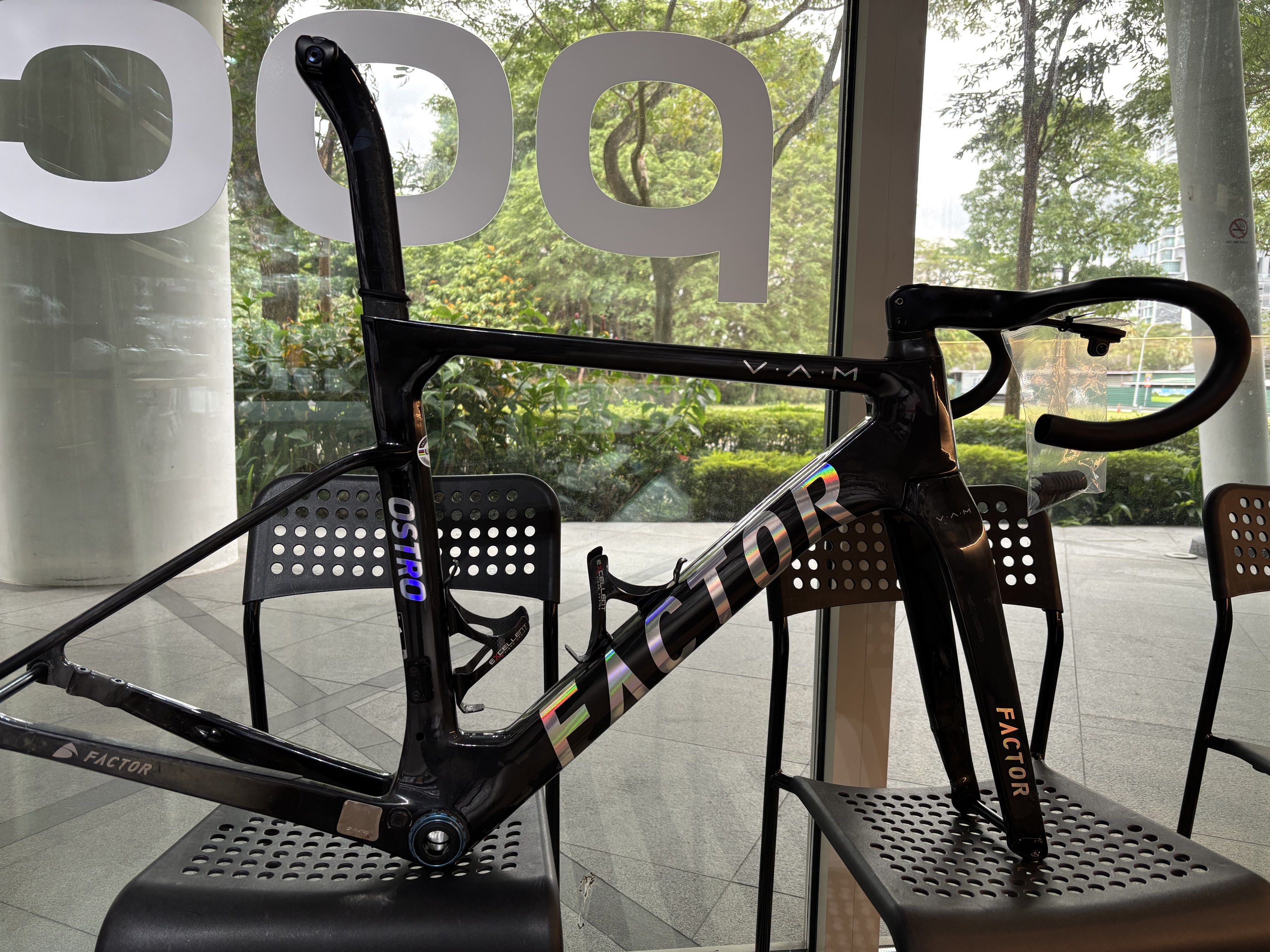 Factor Ostro VAM Road Bike Frameset - size 52, Sports Equipment ...