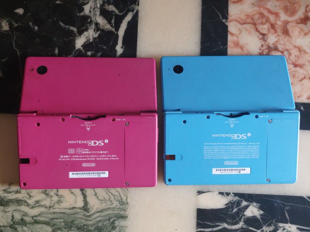 Nintendo DSi Pink and Blue(defective), Video Gaming, Video Games ...