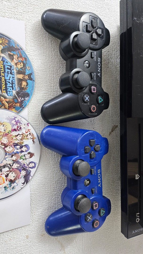 Sony PlayStation 3 (FAT and CFW) with Games and Controllers, Video ...