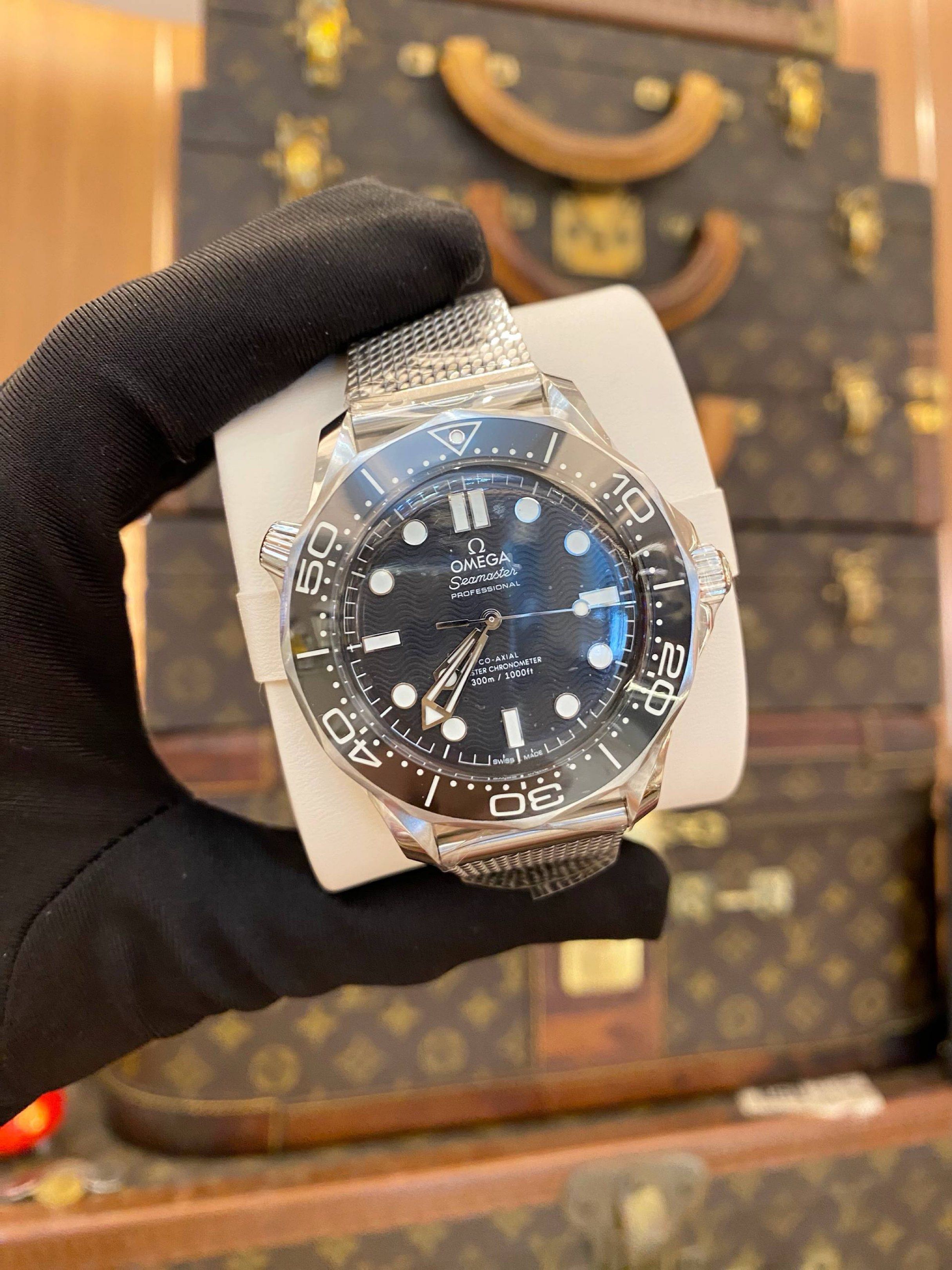 (BRAND NEW) (FULL STICKER) 2025 OMEGA SEAMASTER DIVER 300M CO-AXIAL ...