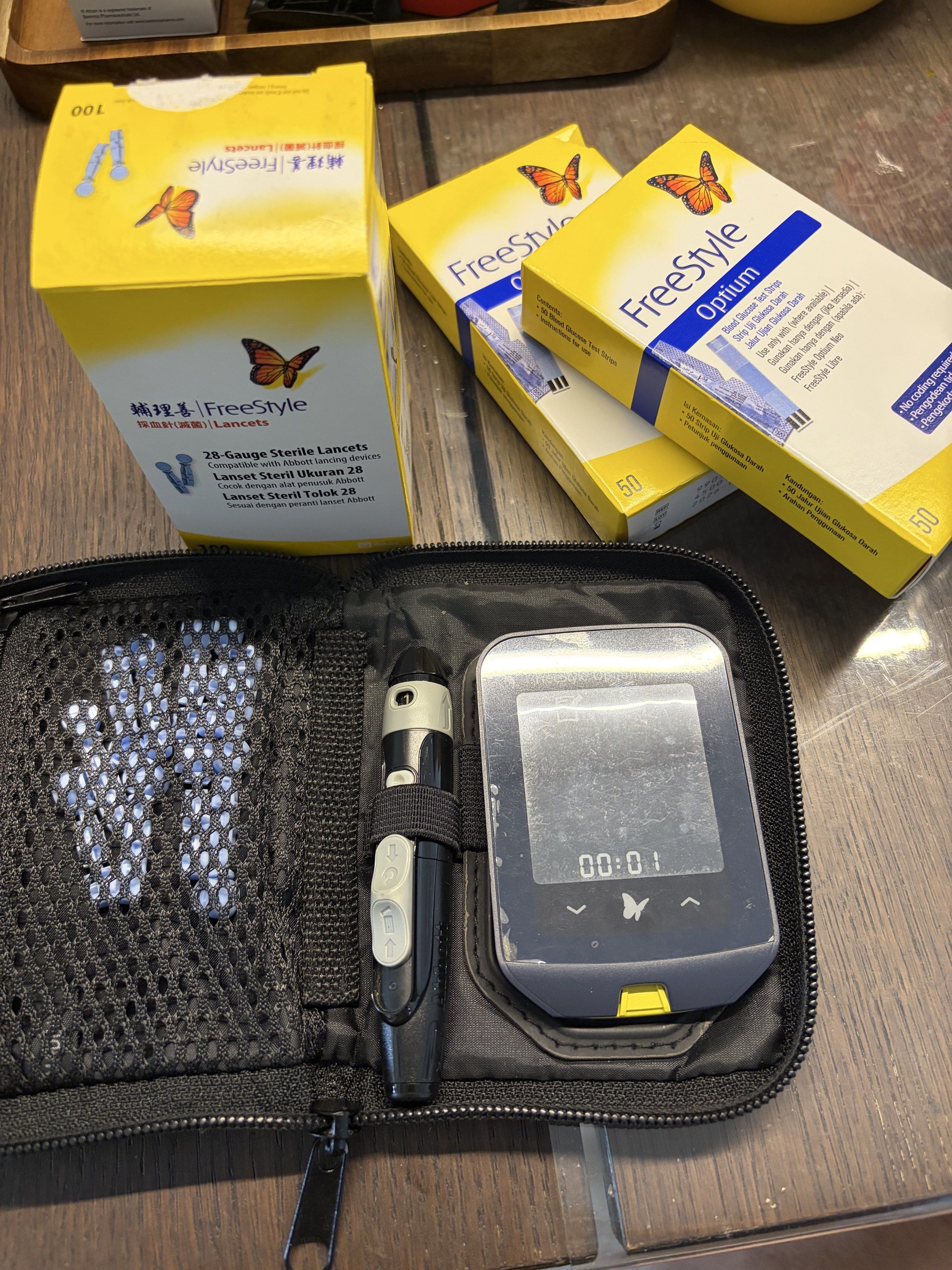 FreeStyle Optium Neo Blood Glucose Monitoring Kit, Health & Nutrition ...
