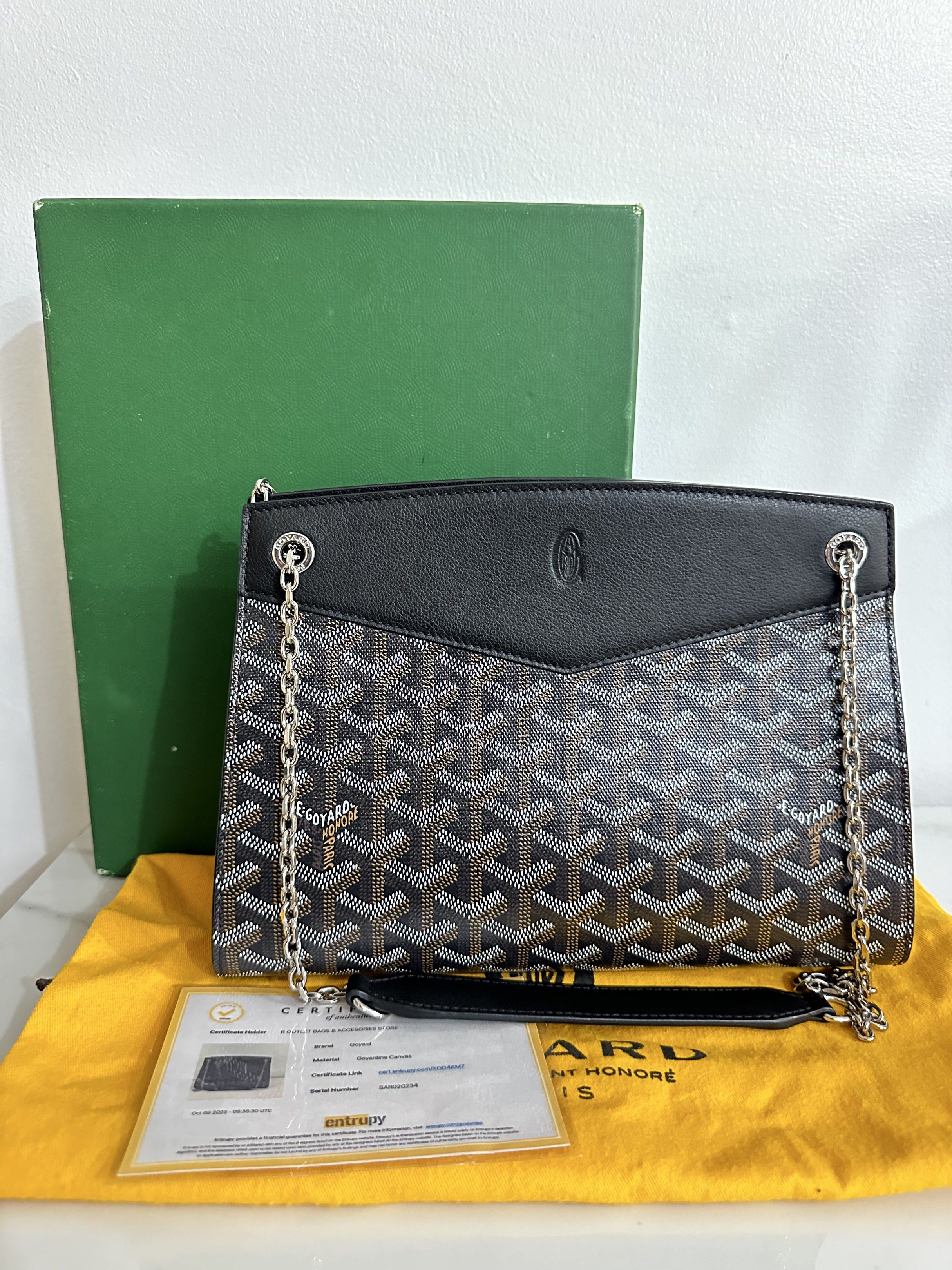 Rush! Authentic Goyard Structure, Luxury, Bags & Wallets on Carousell