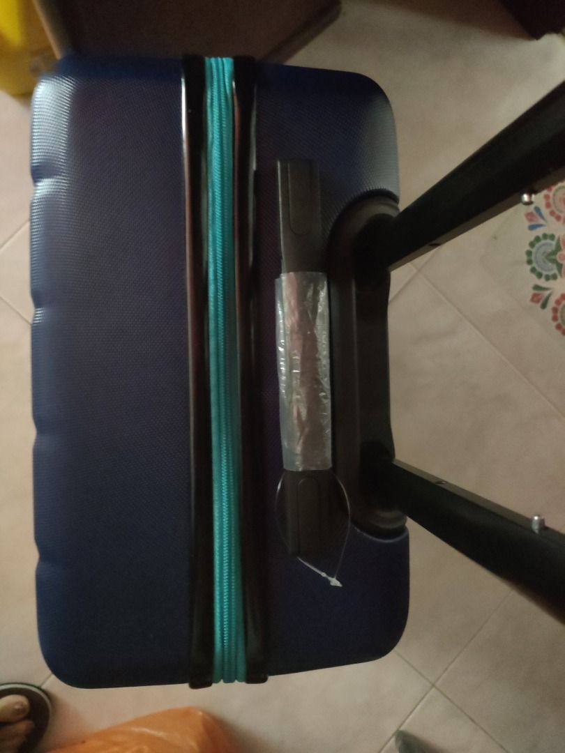New Blue Hard Shell Suitcase with Wheels, Hobbies & Toys, Travel ...