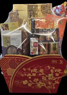 Chinese New Year Gift Basket - Assorted Goodies, Food & Drinks, Gift ...
