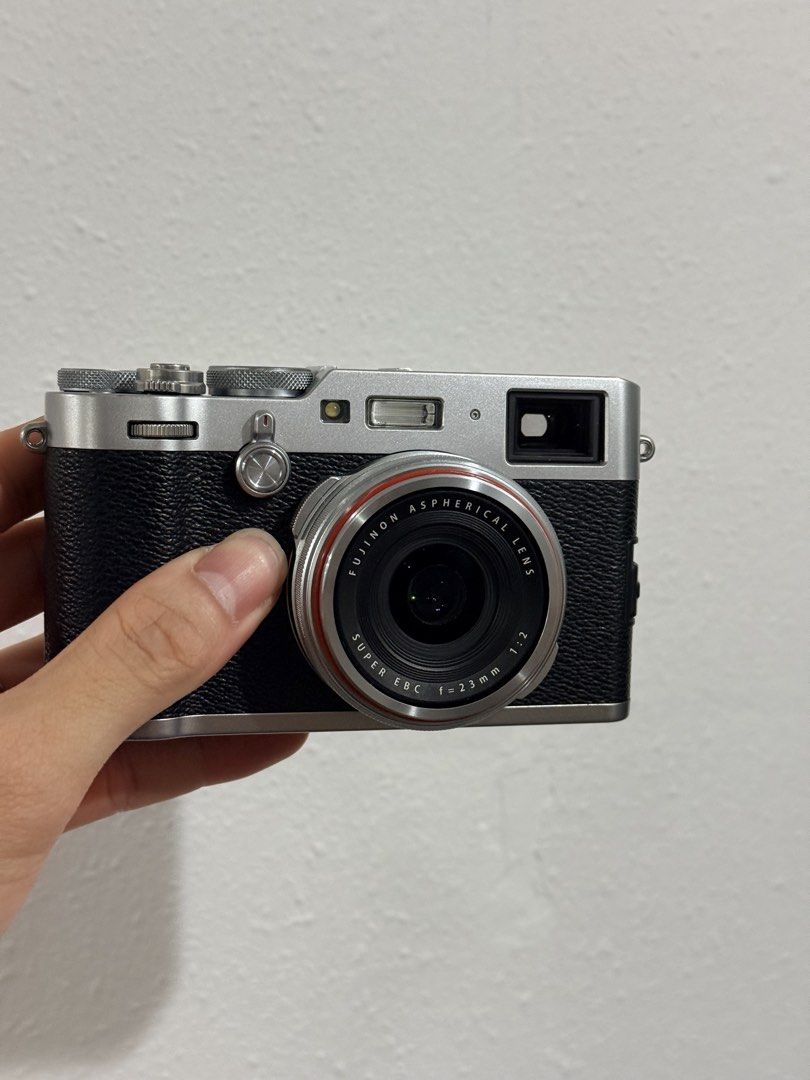 Fujifilm X100F Digital Camera, Photography, Cameras on Carousell
