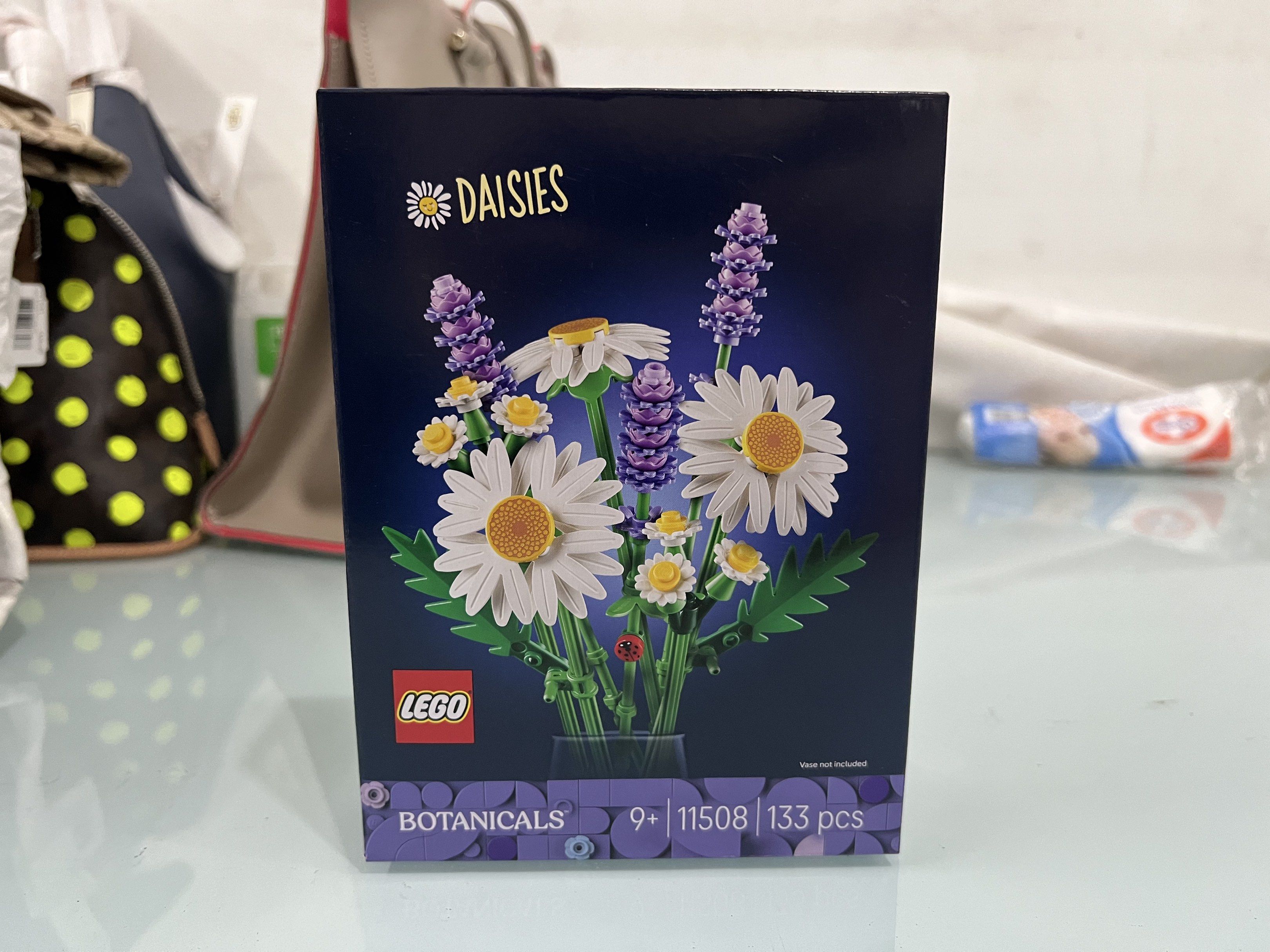 LEGO Botanicals Daisies 11508, Hobbies & Toys, Toys & Games on Carousell