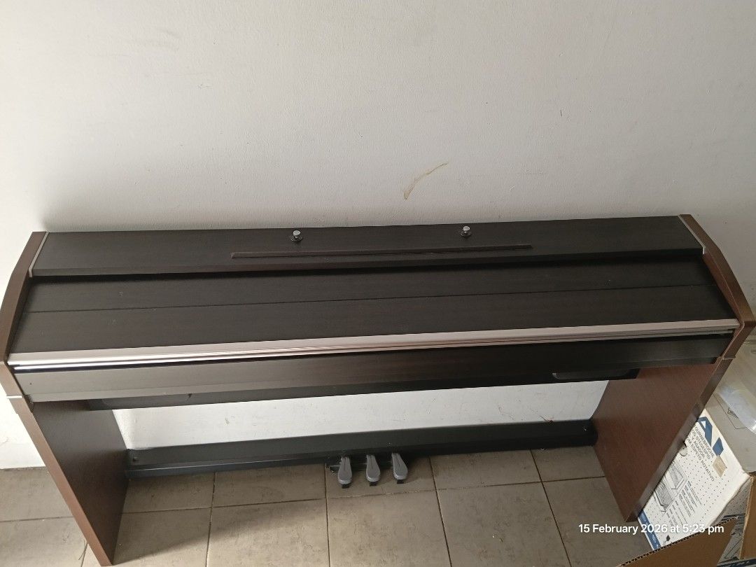 Casio PX-700 Digital Piano, Hobbies & Toys, Musical Instruments on ...