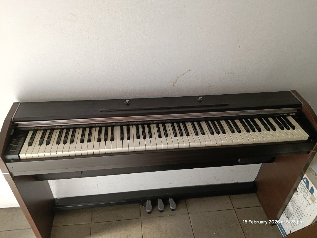 Casio PX-700 Digital Piano, Hobbies & Toys, Musical Instruments on ...
