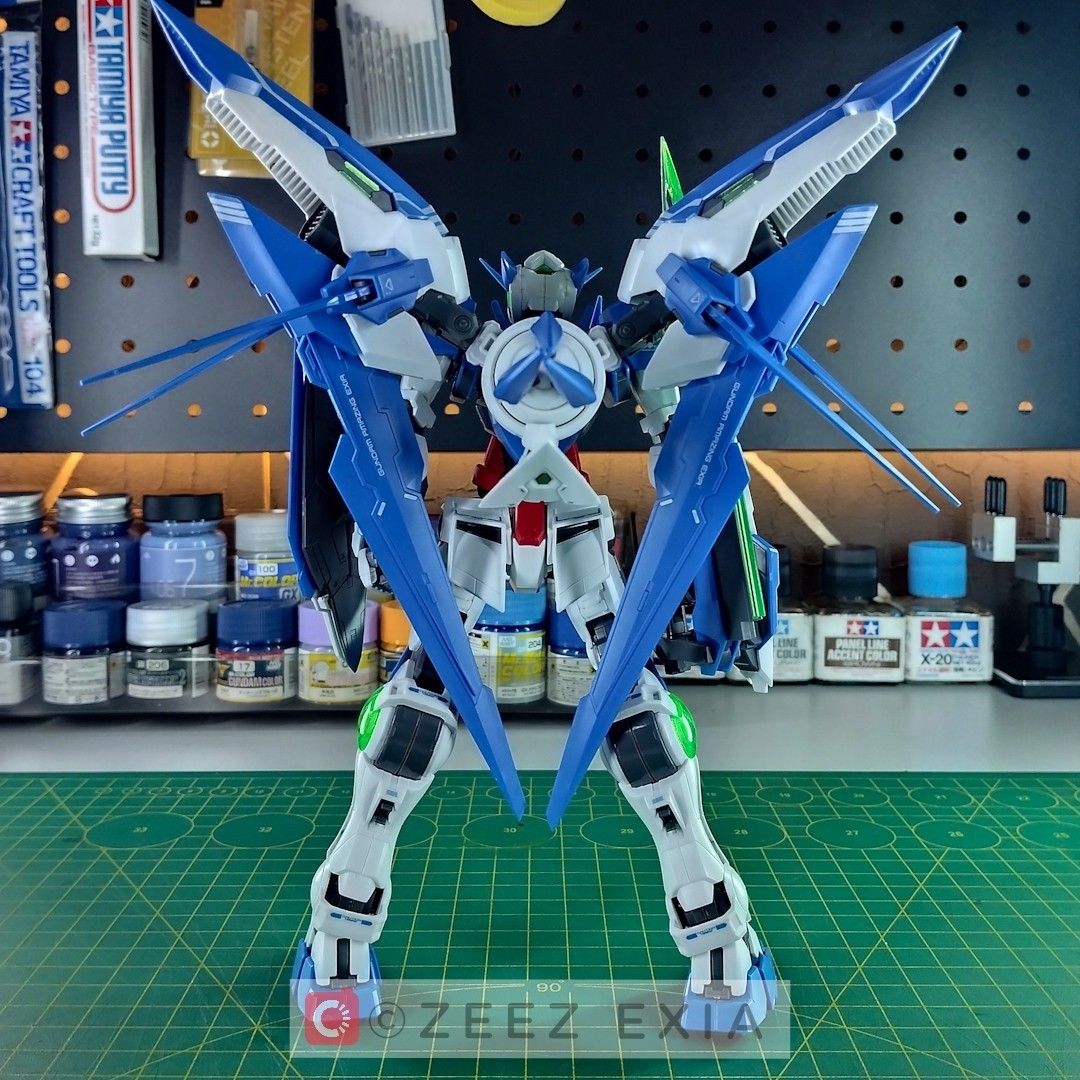 MG Premium Bandai Gundam Amazing Exia, Hobbies & Toys, Toys & Games on ...