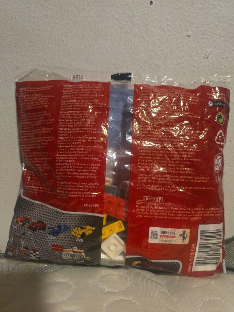 LEGO Shell Ferrari Pista di Fiorano Set, Hobbies & Toys, Toys & Games ...
