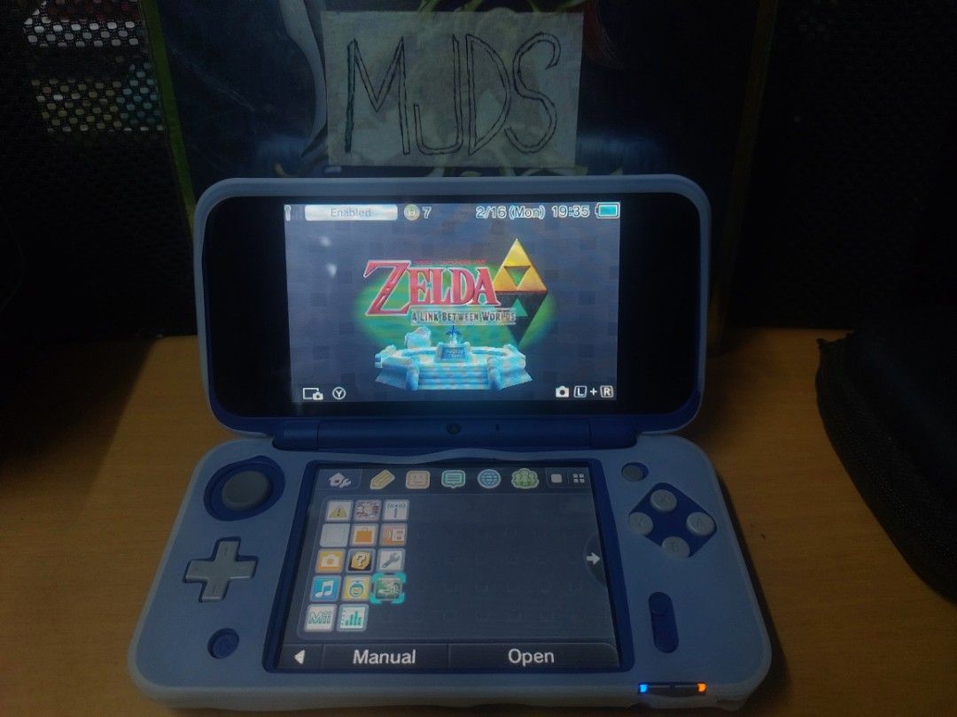 Nintendo 2DS Zelda Edition, Video Gaming, Video Game Consoles, Nintendo ...