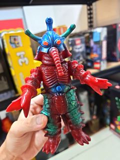 Ultraman Powered Kaiju Dorako Rare, Hobbies & Toys, Toys & Games on ...
