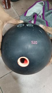 Columbia 300 Jeffery Bowling Ball, Sports Equipment, Sports & Games ...