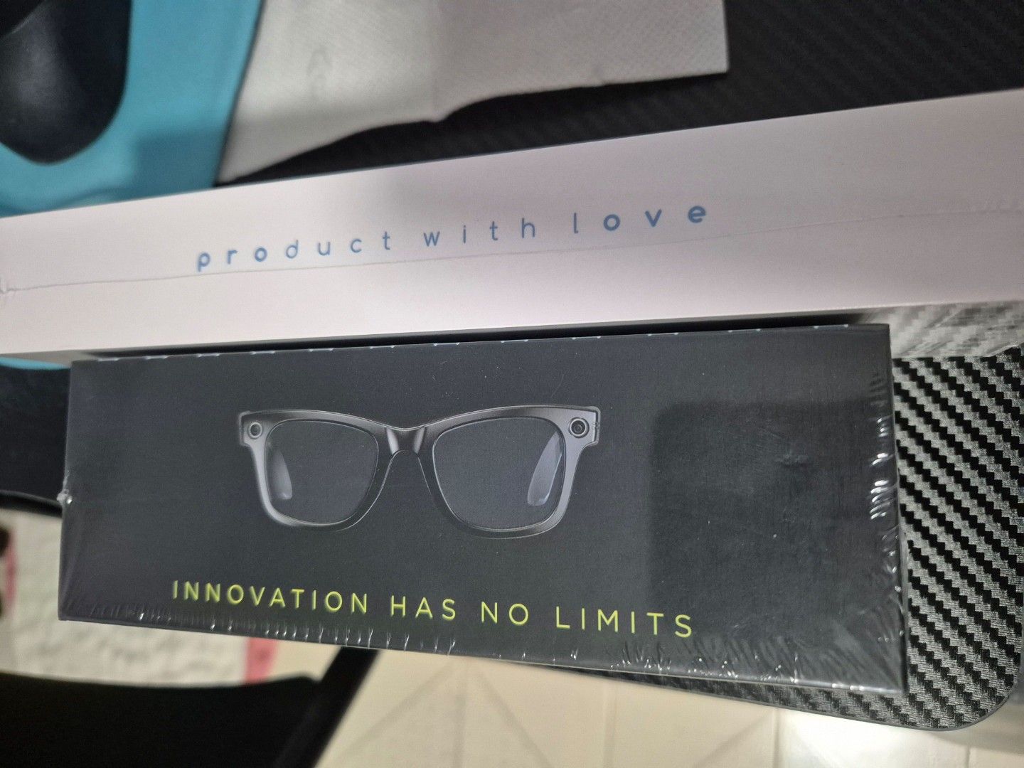 LEVON AIVIS Ai Glasses and Proove Moment Smartwatch, Mobile Phones ...
