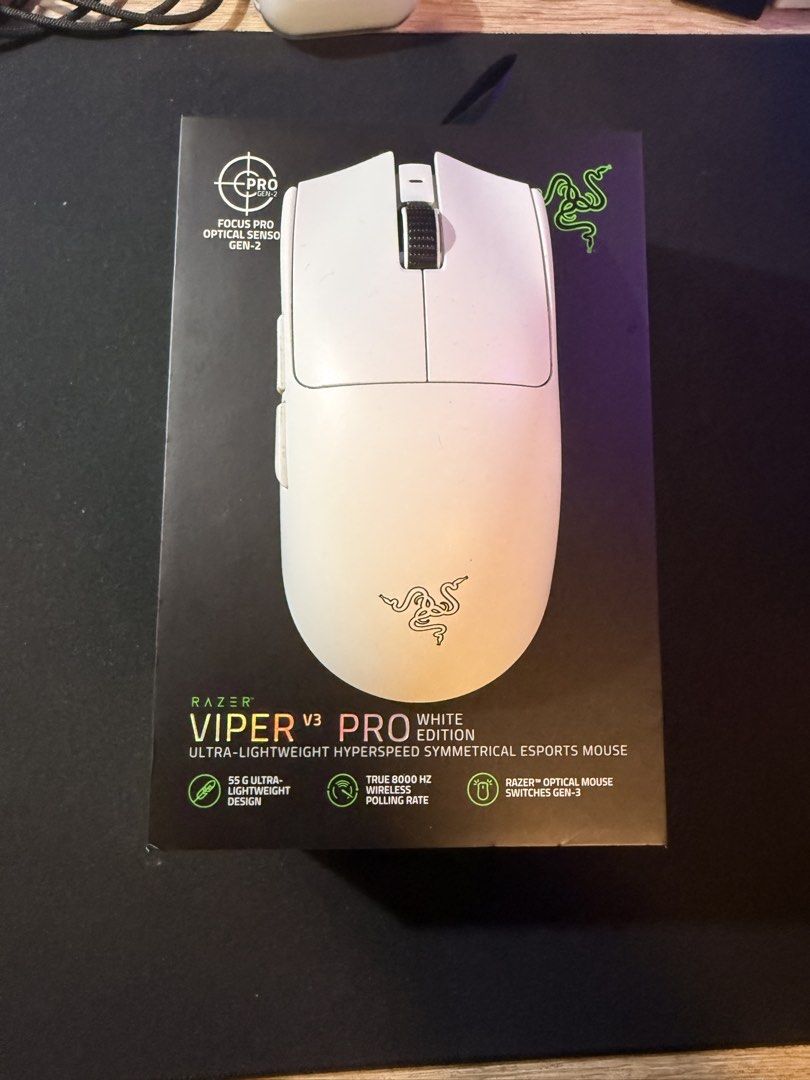 Razer Viper V3 Pro White Edition Gaming Mouse, Computers & Tech, Parts ...