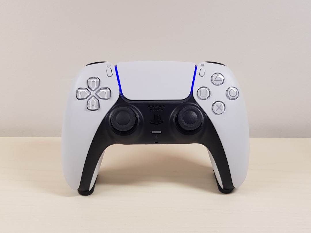 Invisible PS5 Controller Holder | Minimalist Floating Mount | Clean ...