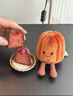 [100% authentic, Instock] Jellycat Amuseables Carole Canelé, Hobbies ...