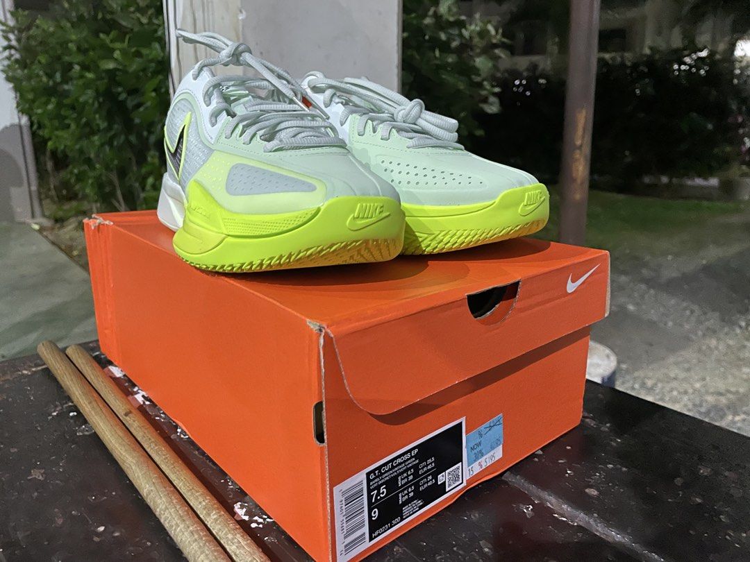 Nike G.T. Cut Cross Green C300, Women's Fashion, Footwear, Sneakers on ...