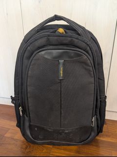 Samsonite Saho + ICT Graphite Backpack, Men's Fashion, Bags, Backpacks ...