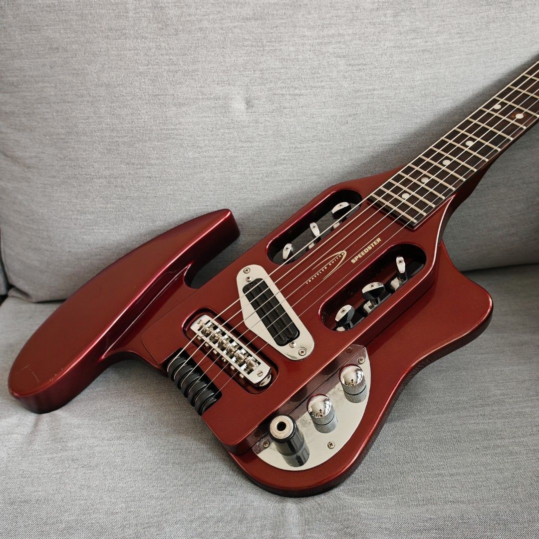 Traveler Speedster, headless travel electric guitar, Hobbies & Toys ...