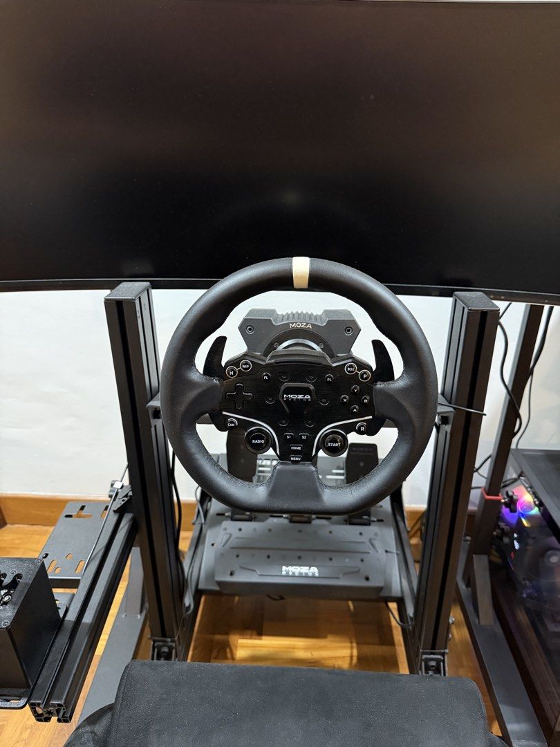 MOZA Racing Simulator Rig - Complete Setup, Video Gaming, Gaming ...