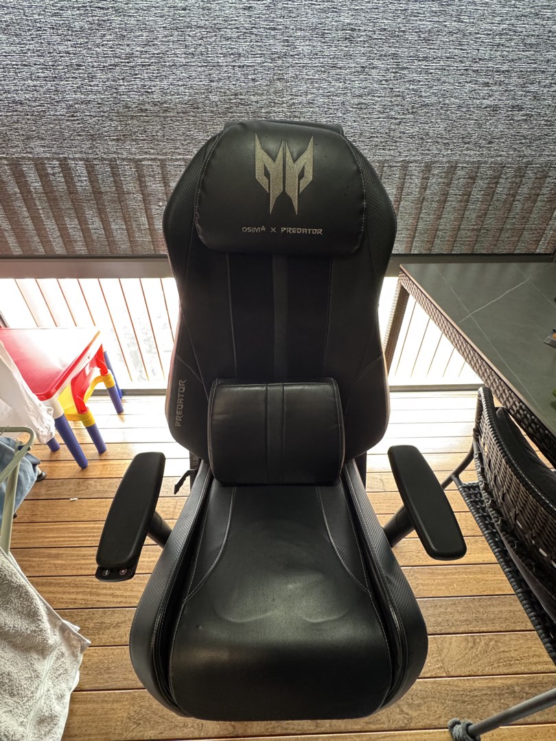 OSIM x Predator Gaming Chair, Furniture & Home Living, Furniture ...