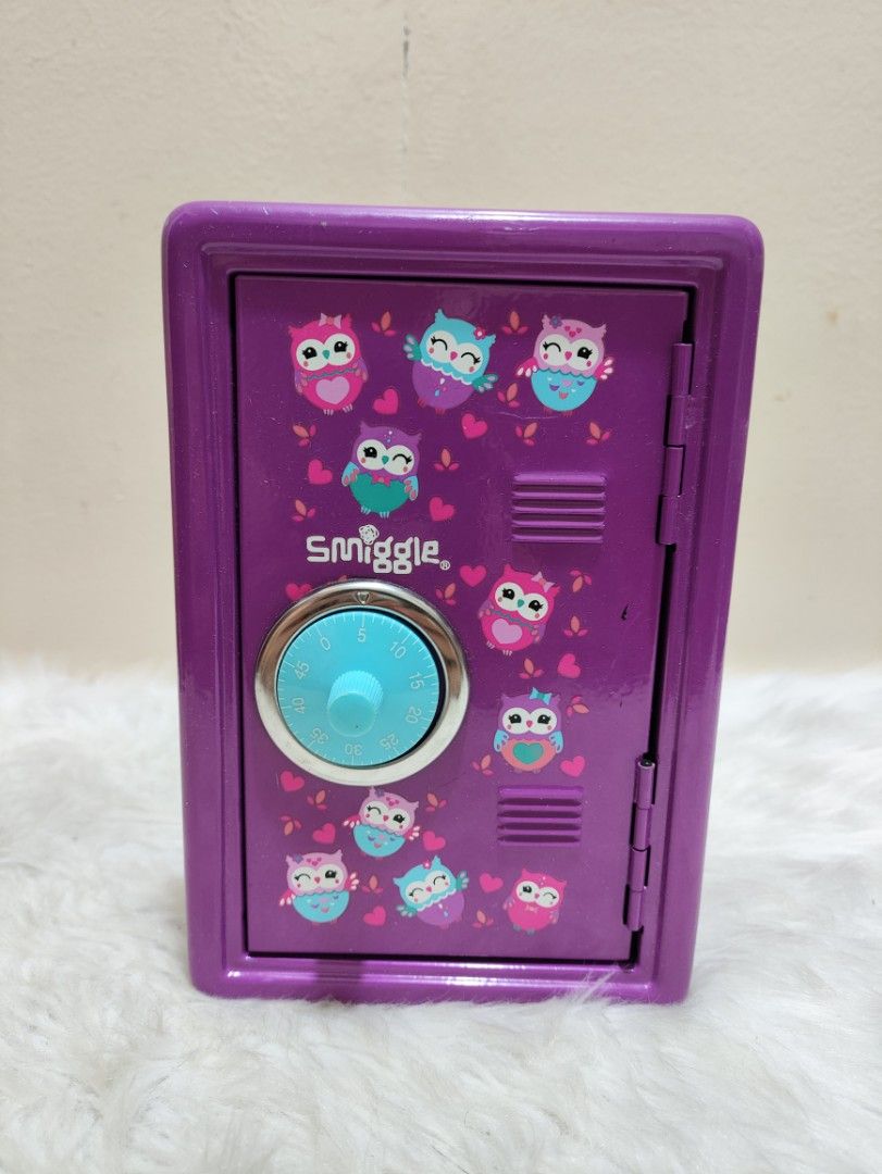 Smiggle Owl Safe Box, Furniture & Home Living, Home Improvement ...