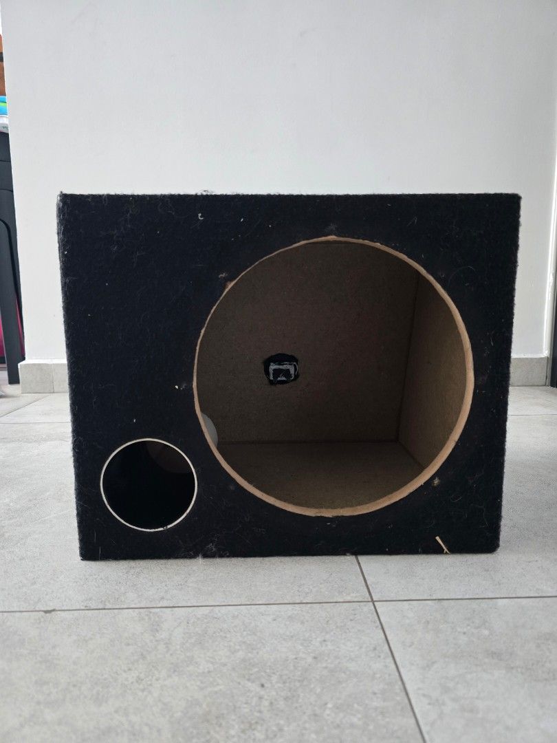 10inch Subwoofer box, Audio, Soundbars, Speakers & Amplifiers on Carousell