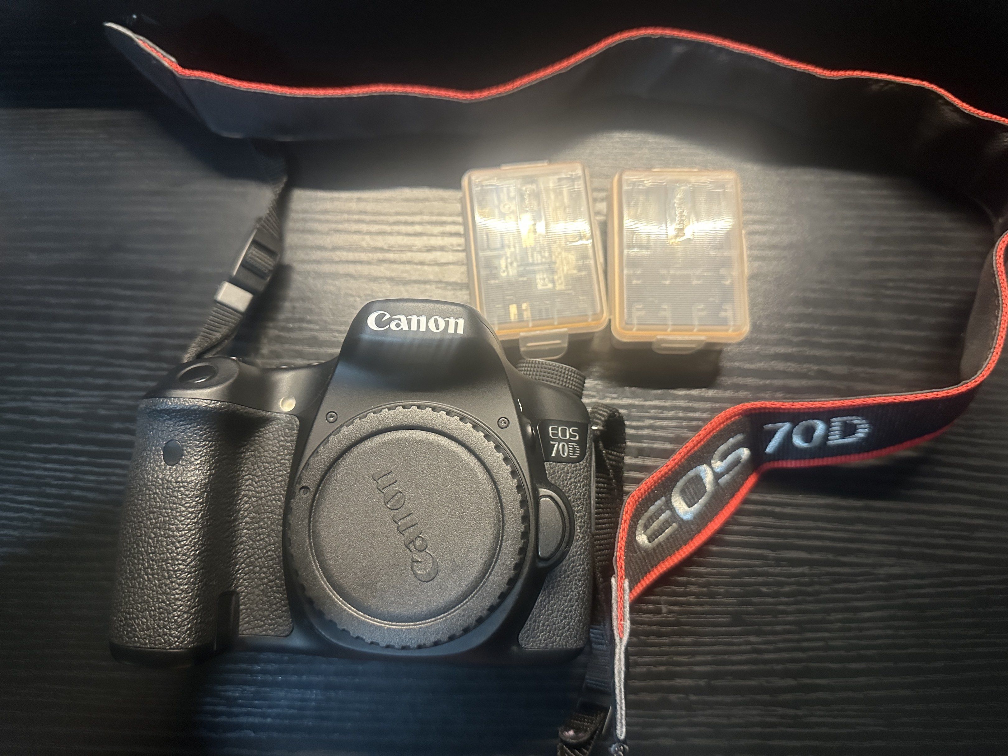 Canon EOS 70D Camera Kit with Lenses, Photography, Cameras on Carousell
