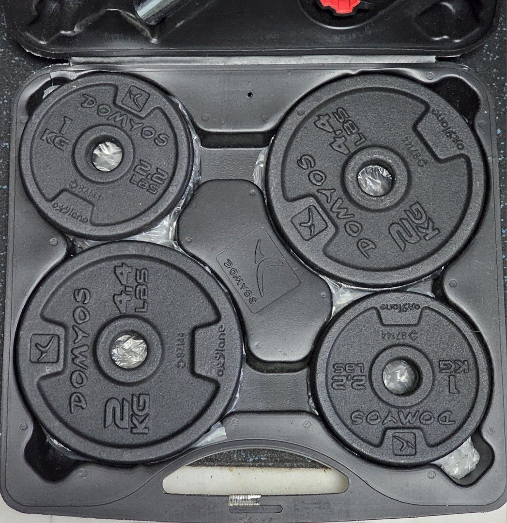 Decathlon Domyos 20kg dumbbells set, Sports Equipment, Exercise ...