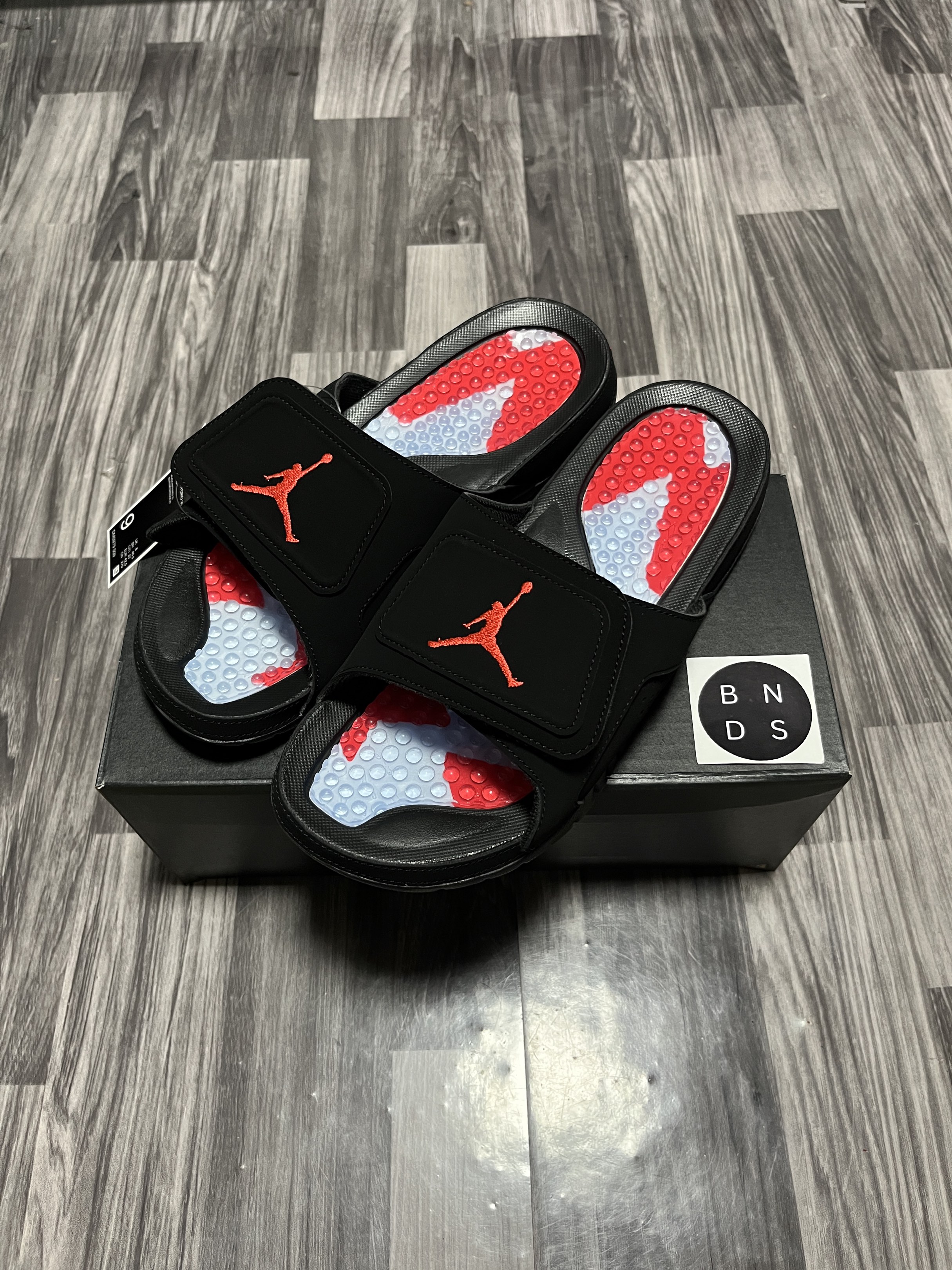Jordan Hydro 6 Retro Slide 'Black Infrared', Men's Fashion, Footwear ...