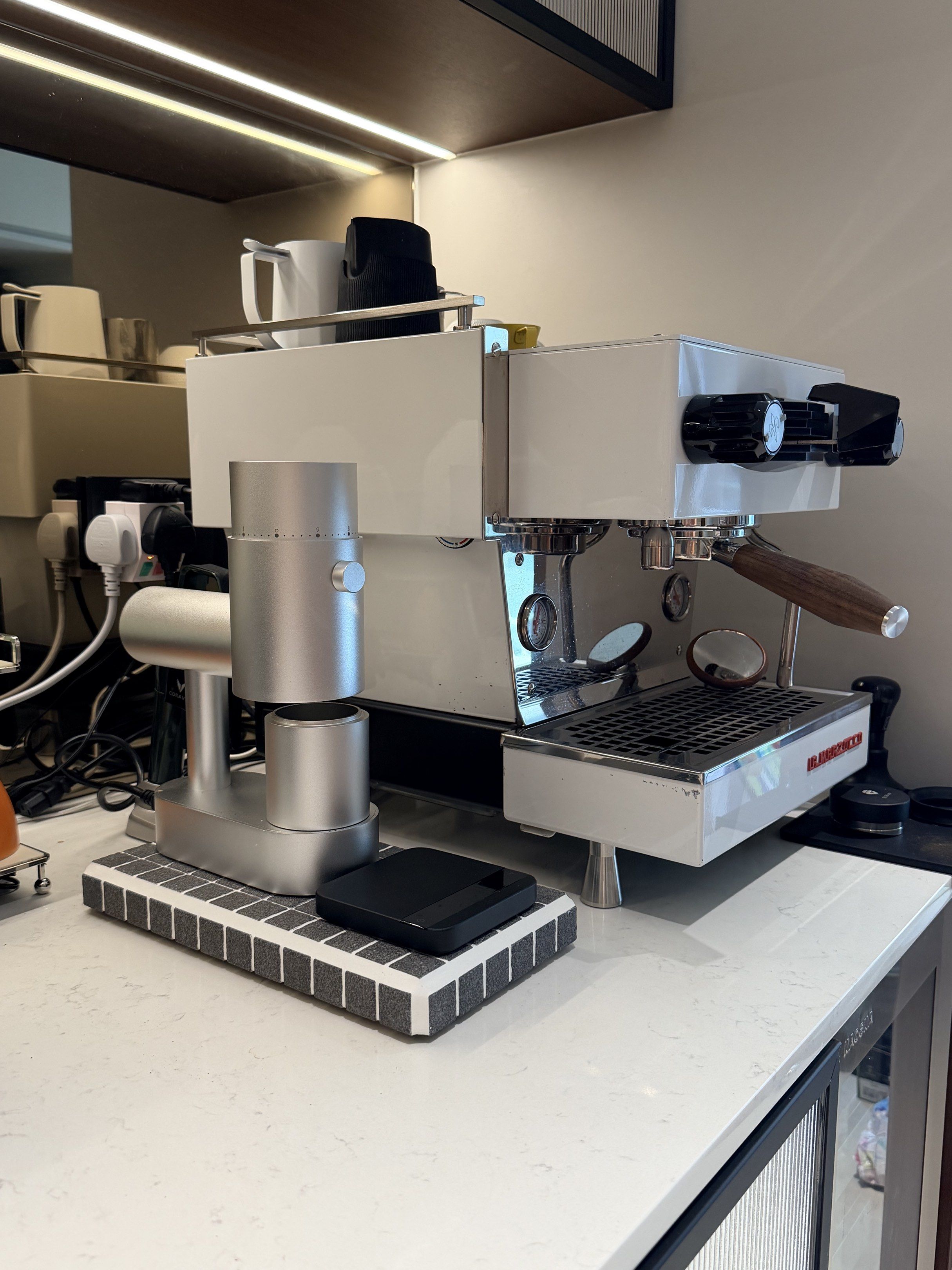 La Marzocco Espresso Machine, TV & Home Appliances, Kitchen Appliances ...
