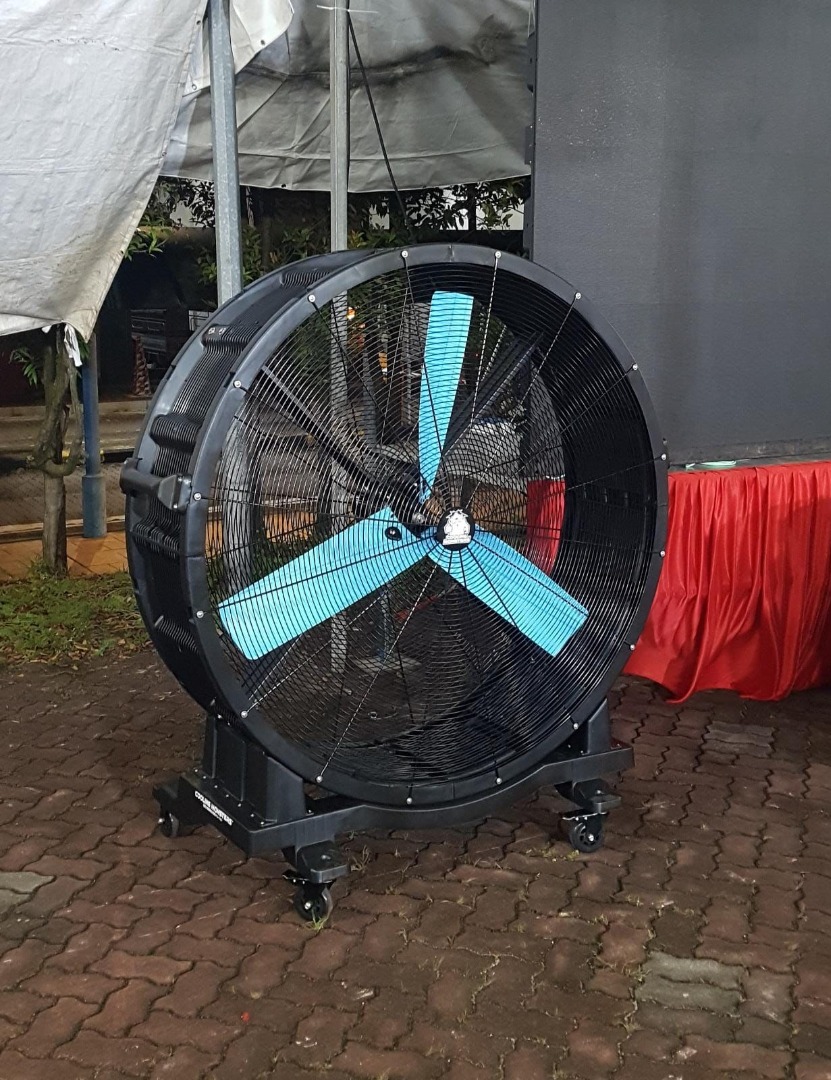 Rental of Cooling Monsters Giant Fan | Big Fan | Huge Fan | Big ass Fan ...