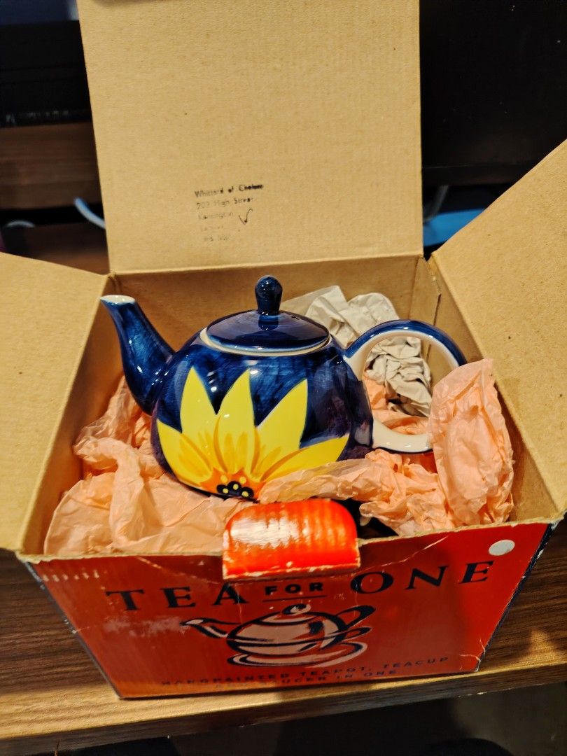 Whittard of Chelsea Tea For One Sunflower Tea Set, Furniture & Home ...