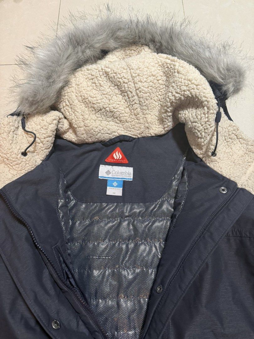 Columbia Woman Winter Plus Size Jacket with Fur Hood, Women's Fashion ...