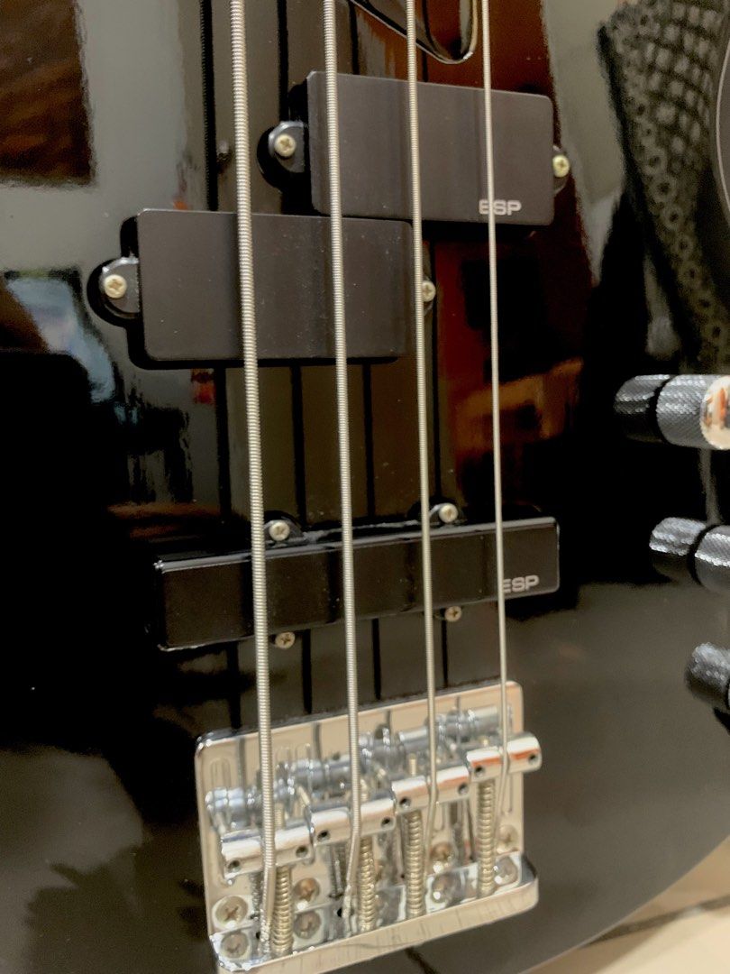 ESP LTD B-50 BASS GUITAR WITH ESP HARDCASE ( Active Pick Up ), Hobbies ...