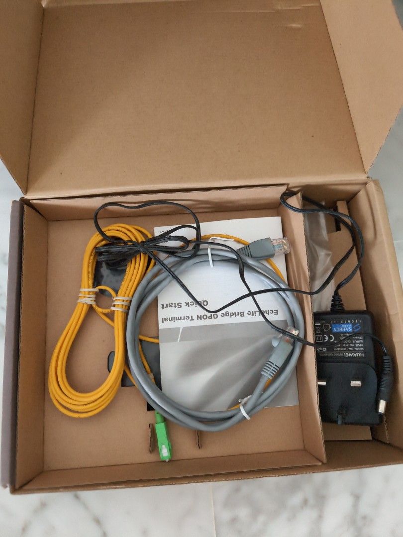 Huawei EchoLife GPON Terminal Router, Computers & Tech, Parts ...
