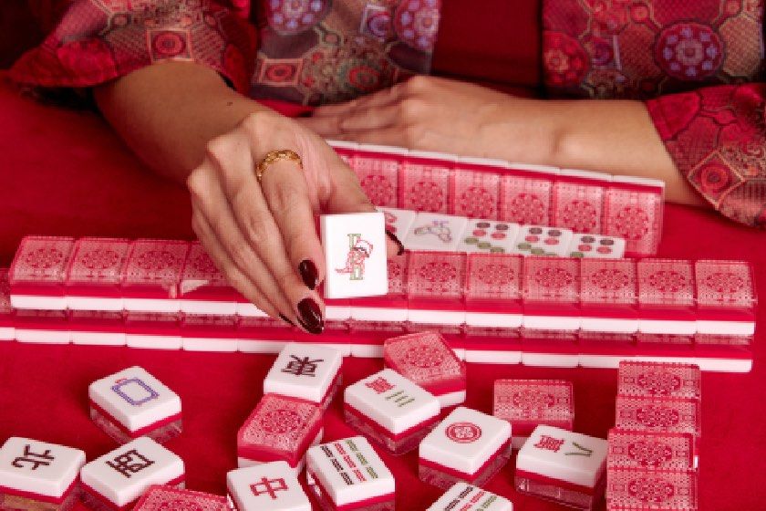 iShopChangi x Good Addition Prosperity Mahjong Tile Set, Hobbies & Toys ...