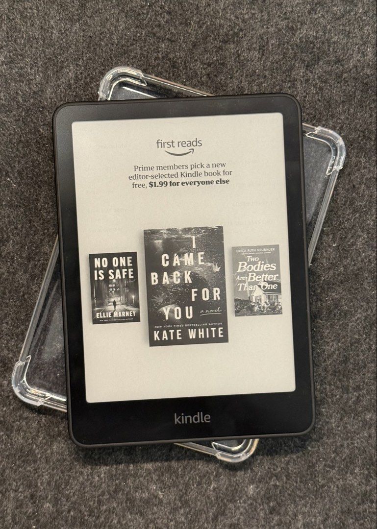 Kindle Paperwhite (12th Gen) - Like New, Mobile Phones & Gadgets, E ...