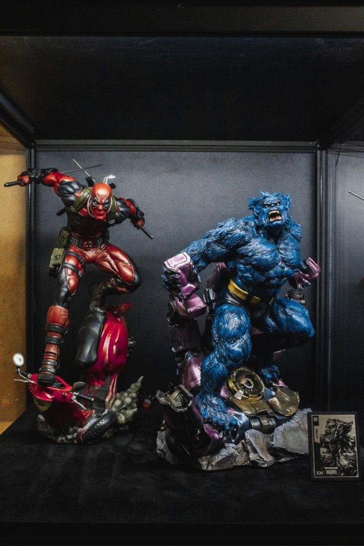 Sideshow Collectibles Deadpool Statue, Hobbies & Toys, Toys & Games on ...